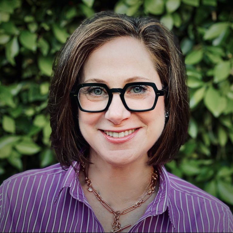 Our team - Support And Feed